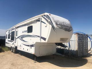2013 KEYSTONE ALPINE M-3600RS 5TH WHEEL TRAVEL TRAILER